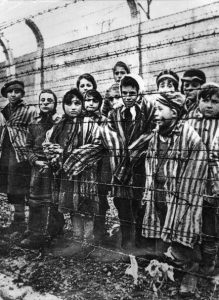 Exterminarea evreilor în timpul celui de-Al Doilea Război Mondial ...